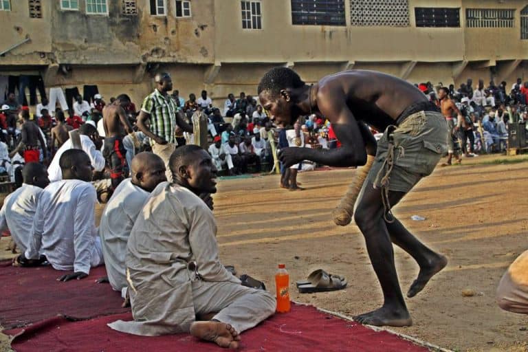 Dambe: the fight club in northern Nigeria - Kumakonda